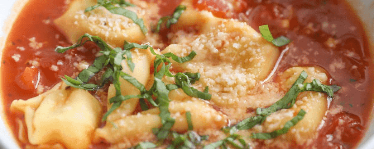 Tomato Basil Tortellini Soup | Forked